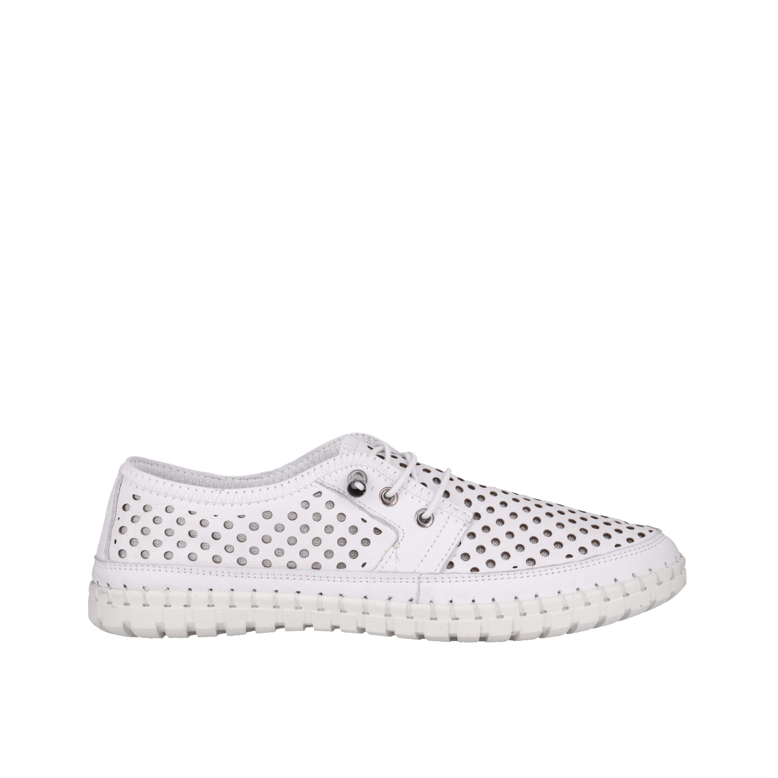 Cabello Cloud: Stylish Comfort with Soft Leather